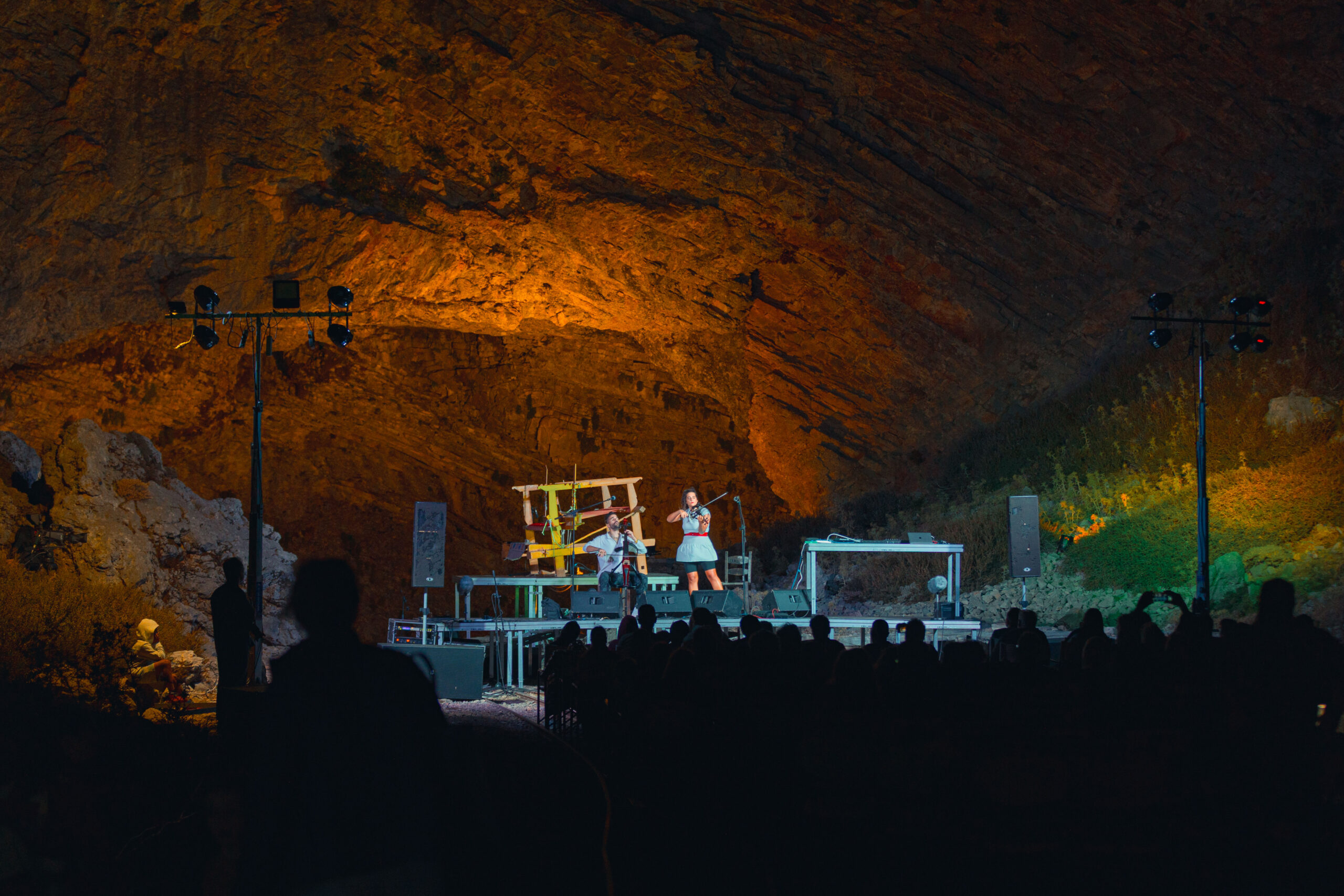 Περαμάτισμα - Υφαίνοντας τον Μέλλοντα του κόσμου απ’ τον Αόριστο του ...